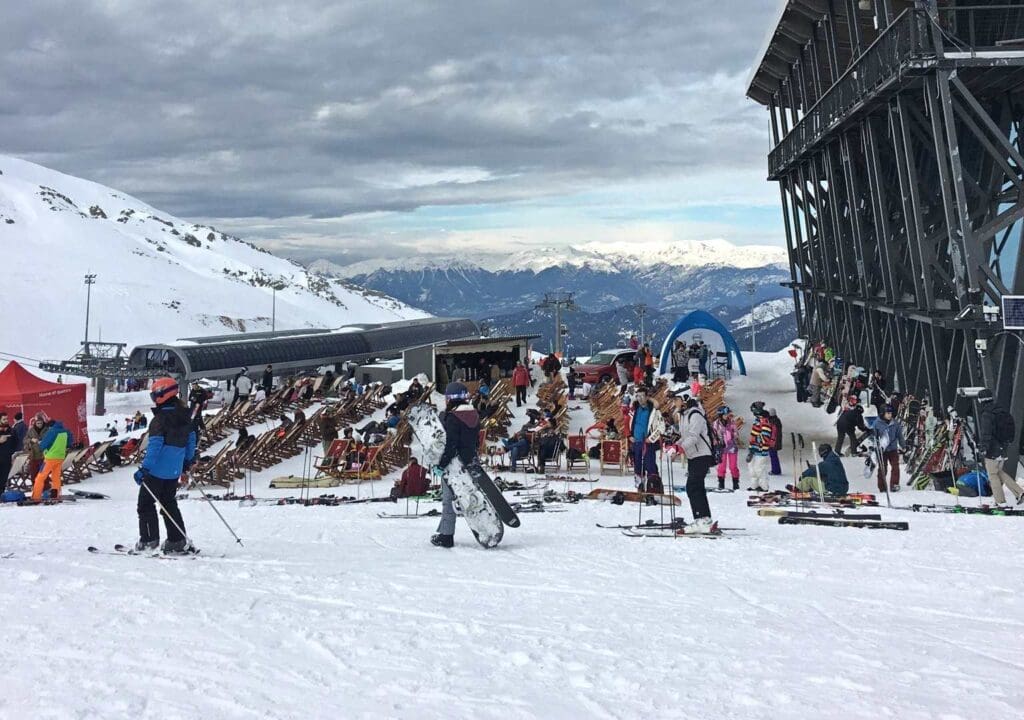 Skiing in Greece – The 10 Best Greek Ski Resorts | Take Me To Europe Tours